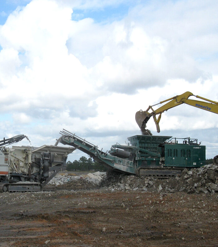 B-600 Concrete, Asphalt & Wood Shredder - Badger Shredders